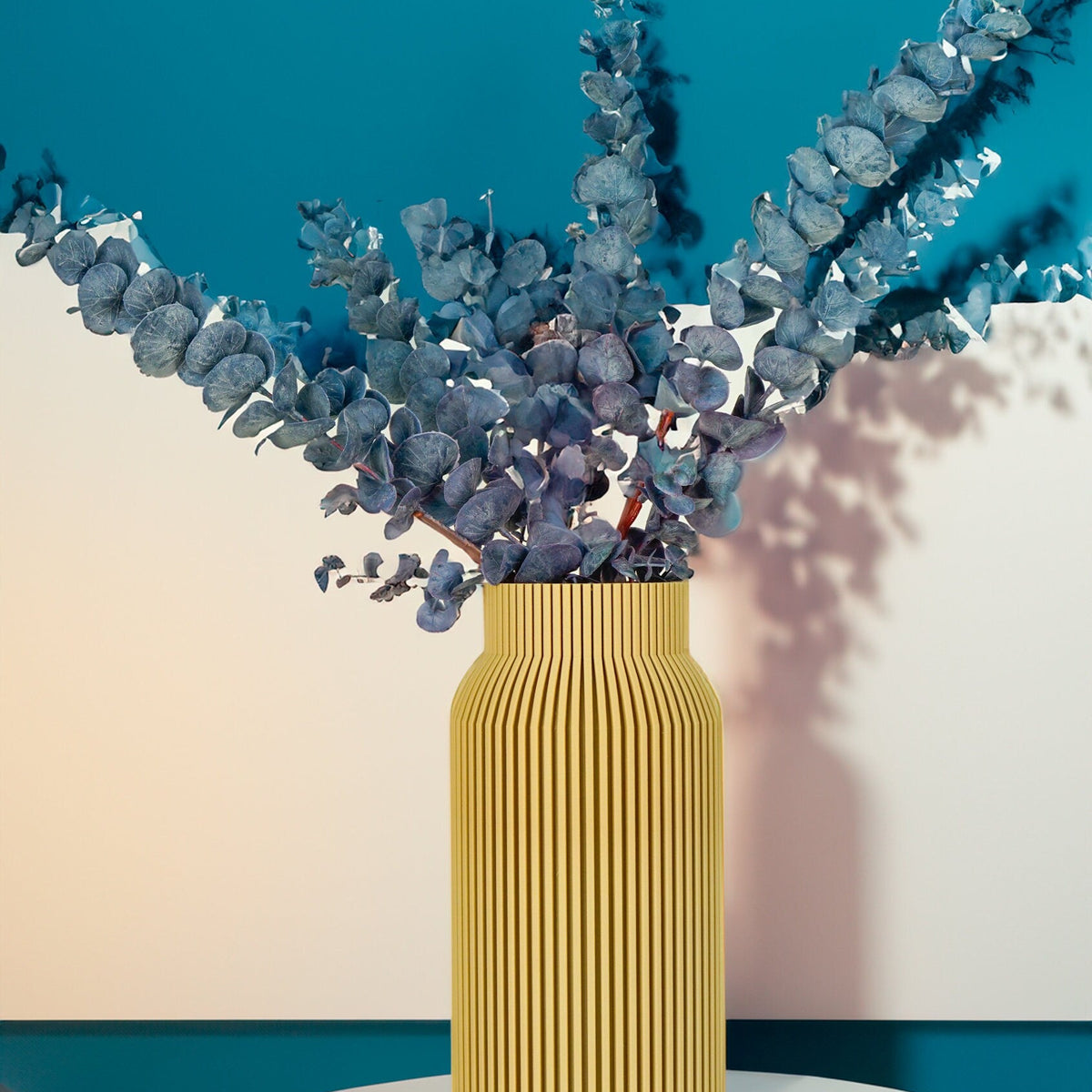 Helios Fresh Floral Vase – RUNOPLANTS
